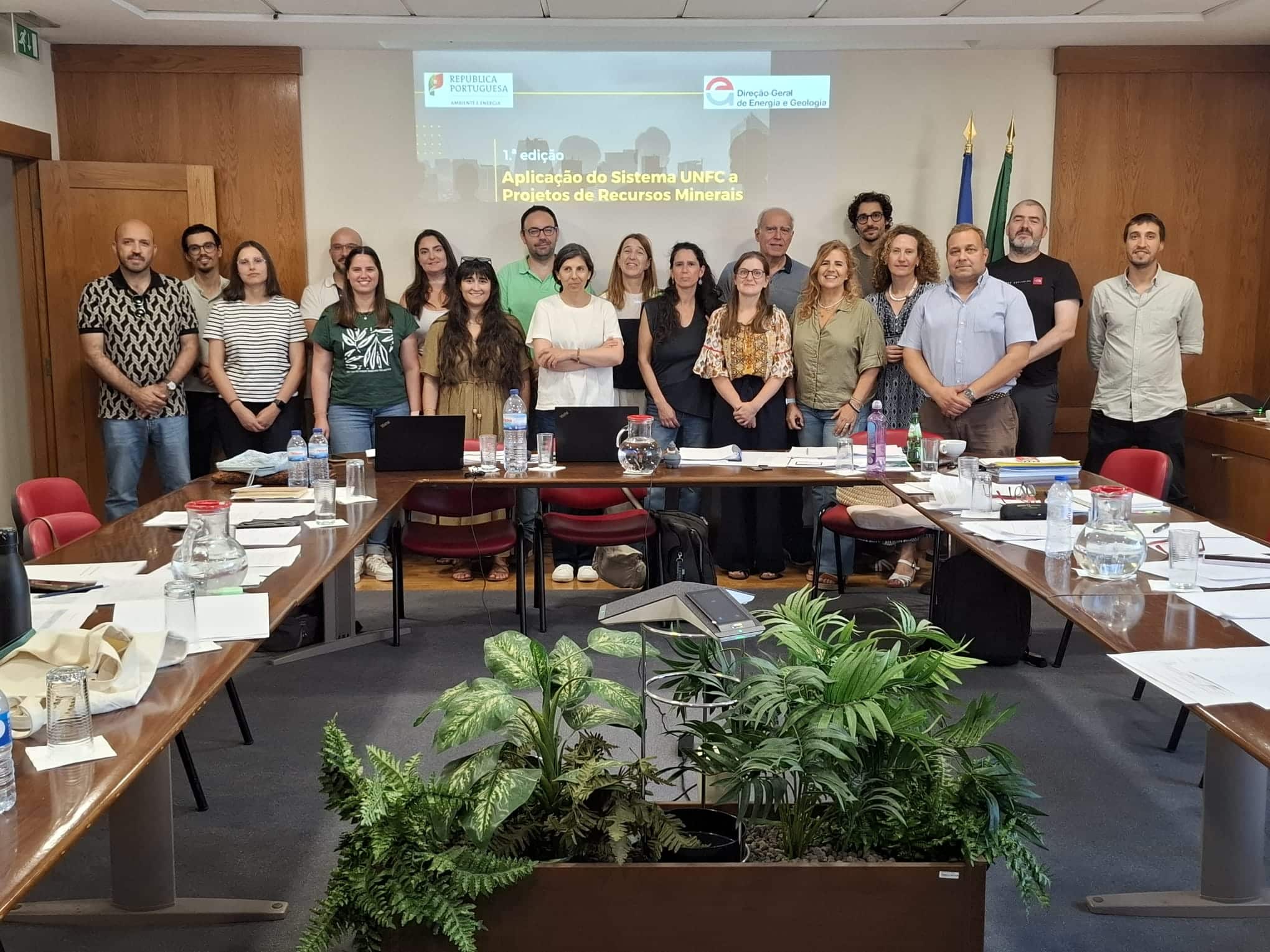 EDM participa em curso de formação, nas instalações da DGEG - EDM